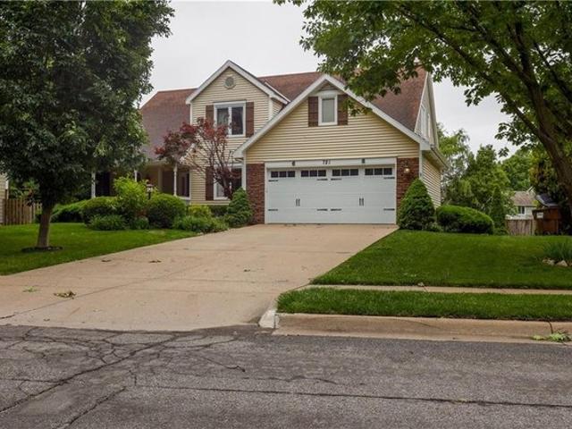 721 Eldridge St, Lawrence, KS 66049