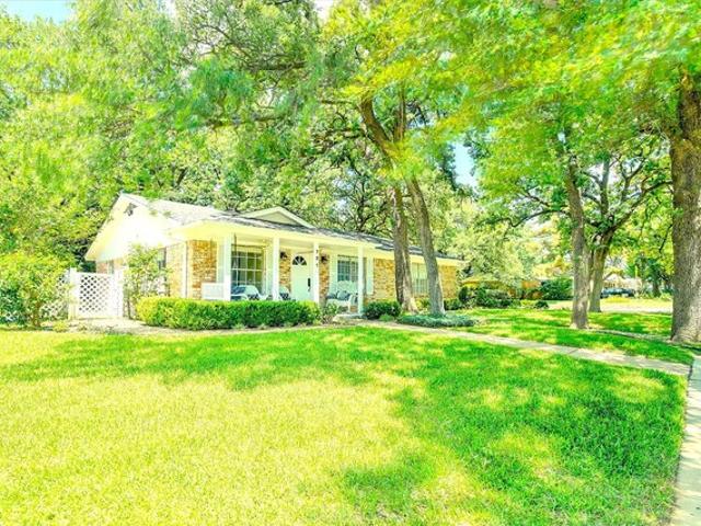 721 Foults Dr, Irving, TX 75061