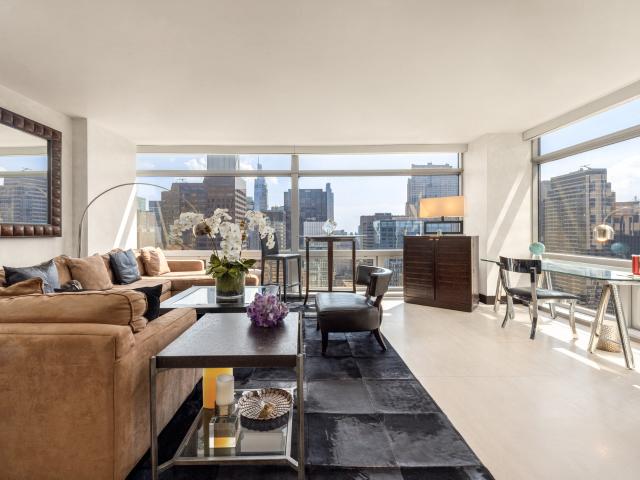 721 Fifth Avenue, New York, NY