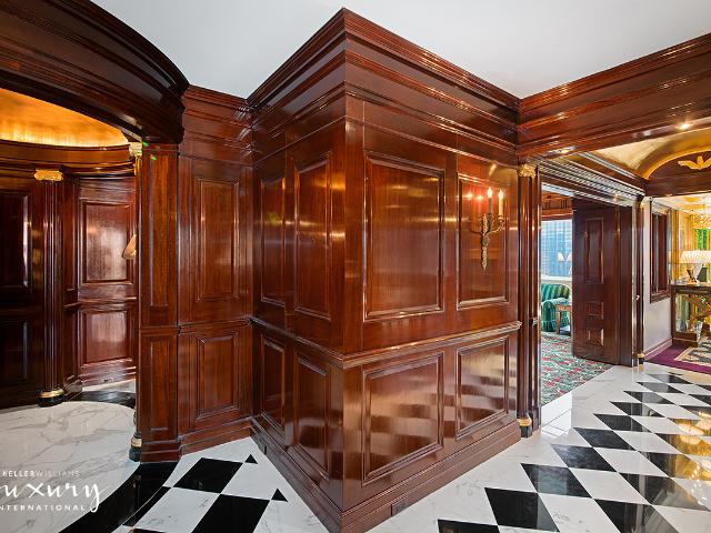 721 Fifth Avenue, New York, NY