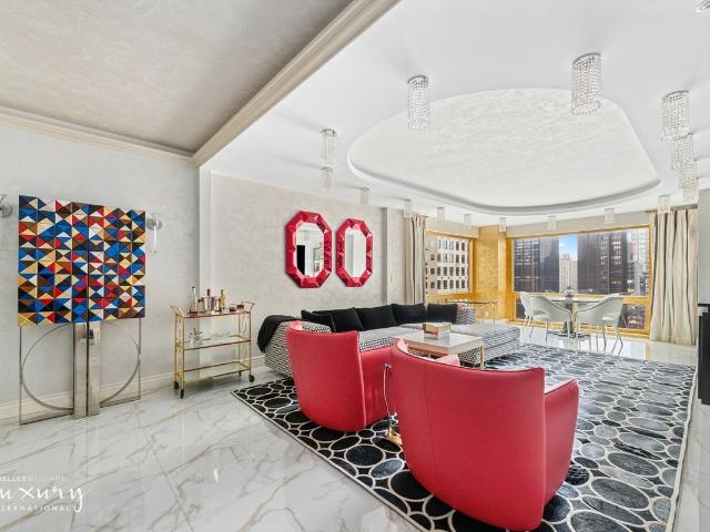 721 Fifth Avenue, New York, NY