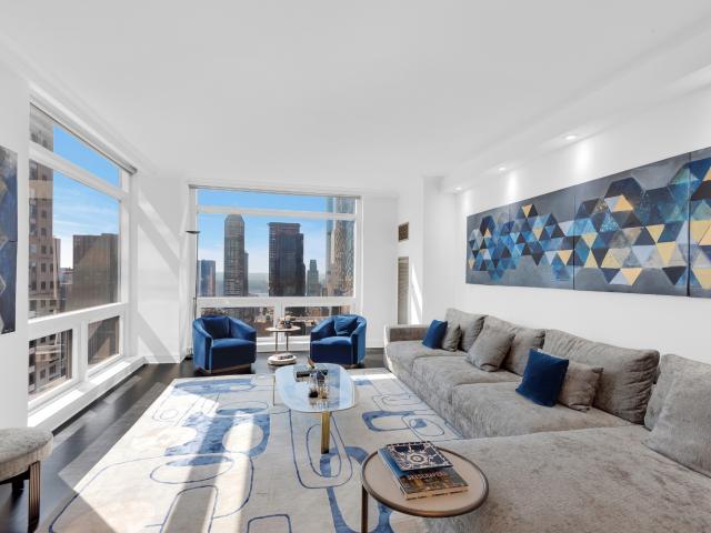 721 Fifth Avenue, New York, NY