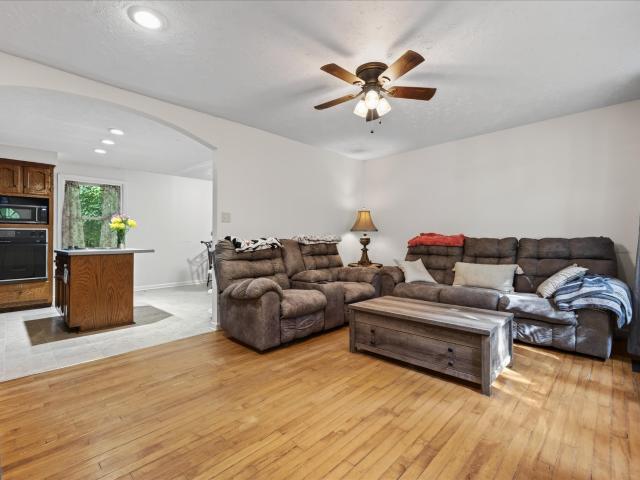 721 Kingsbury Road