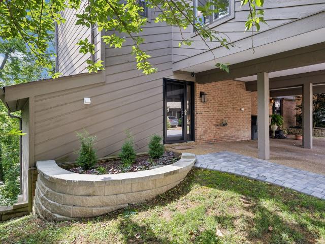 721 Harpeth Trace Dr