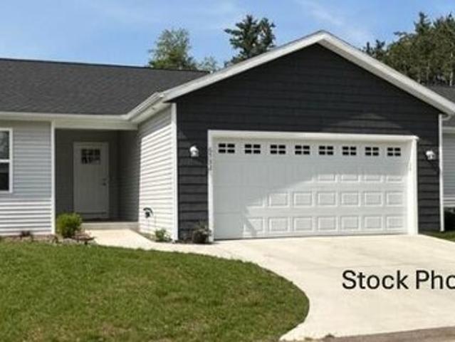 721 Heritage Woods Ln, Paw, MI 49079