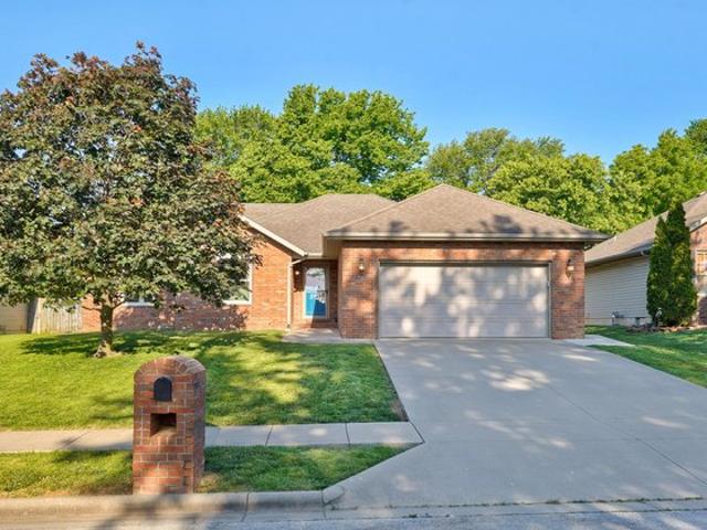 721 N Bluegill St, Nixa, MO 65714