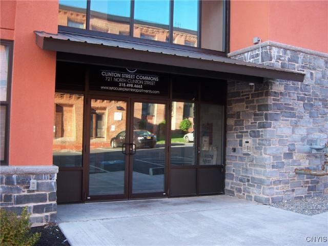 721 N Clinton Street # 105