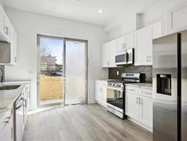 721 N Dekalb St, Philadelphia, PA 19104