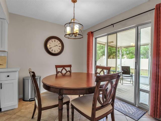 721 N Jefferson Ave, Unit 721, Sarasota, FL 34237 | MLS #A4672