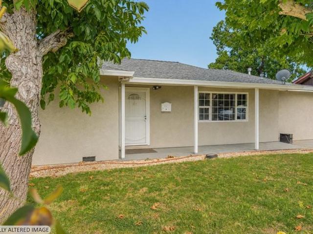 721 S Oak St, Ukiah, CA 95482