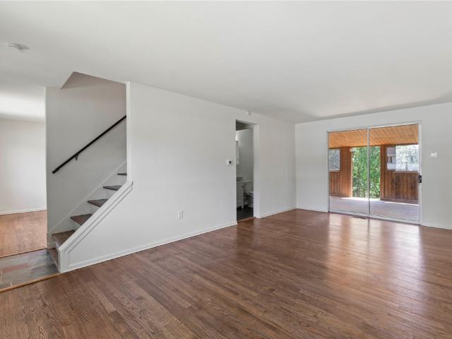 721 Sara Ln