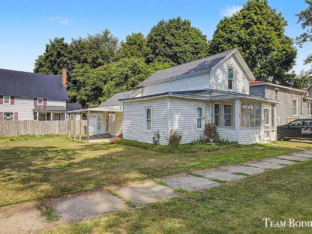 721 Pearl Street