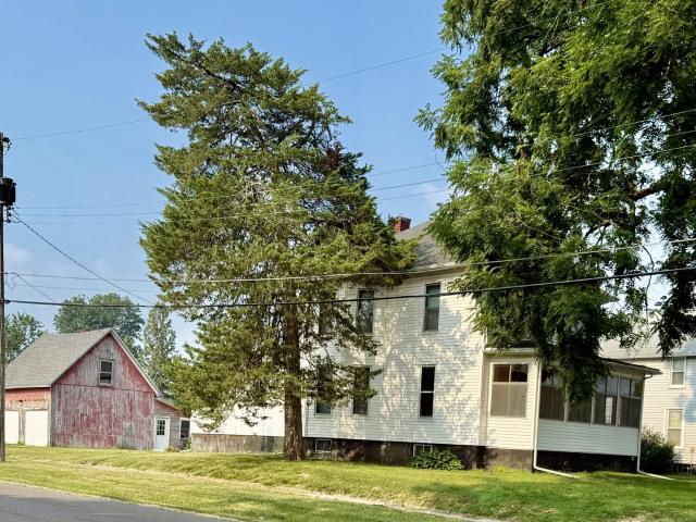 721 Pleasant Street