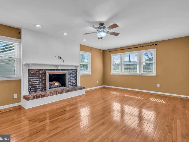 721 Rancocas Ave, Riverside, NJ 08075 | MLS #NJBL2111 | Compass
