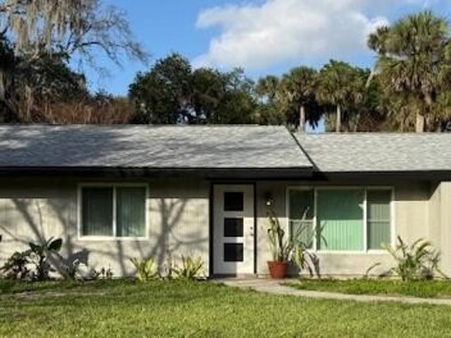 721 Riviera Dr NE, Palm Bay, FL 32905