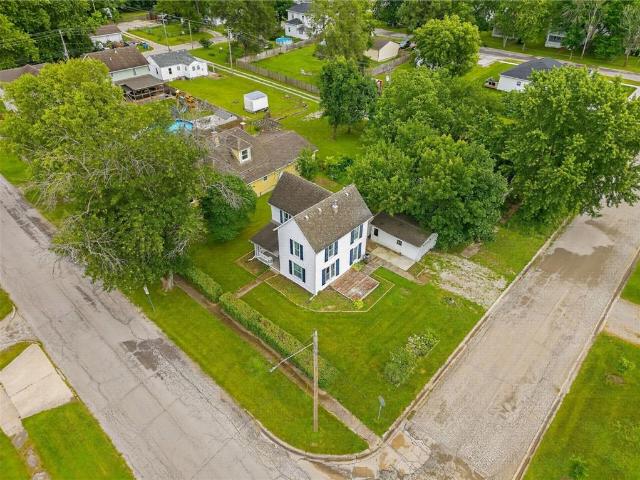 721 W 4th Street