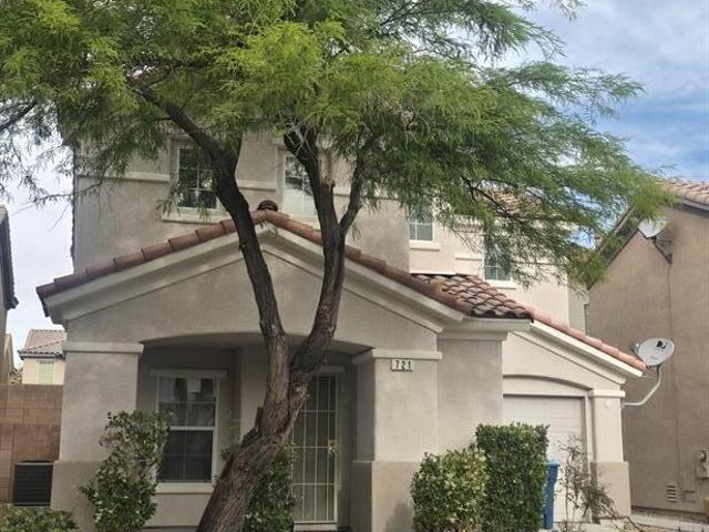 721 Wallington Estate St 3 beds, 2 full baths
