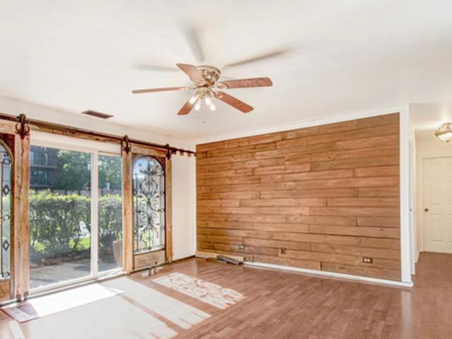721 Tipperary Court # 1A