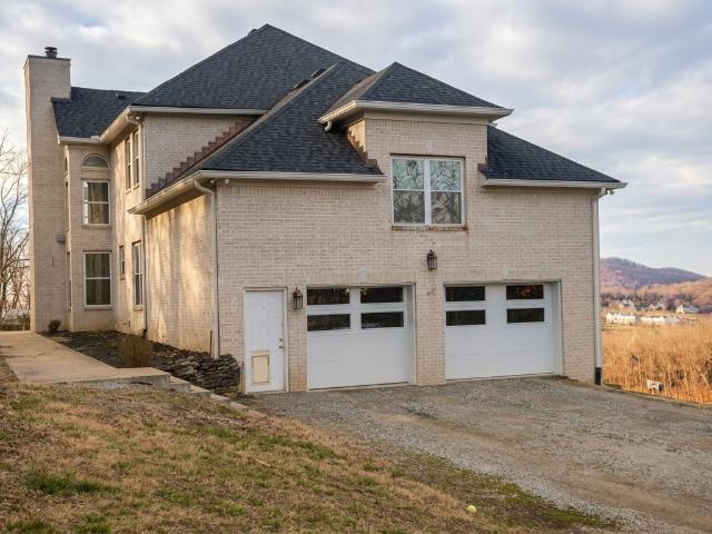 721 Vernon Rd