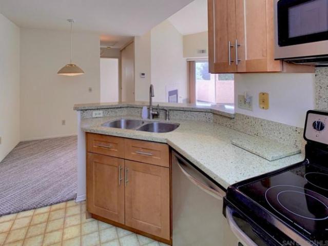 7224 Camino Degrazia 267, San Diego, CA 92111