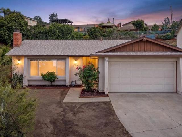 7225 Laura Ct, San Diego, CA 92120