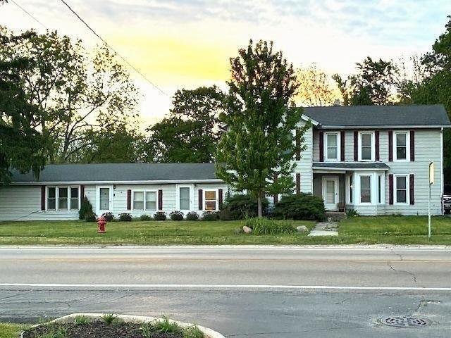 722/724 W Grant Hwy, Marengo, IL 60152