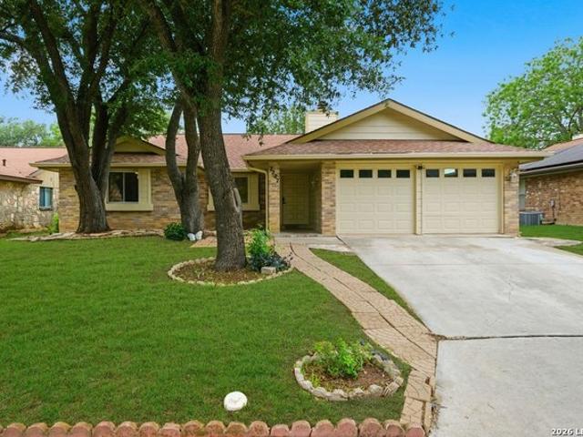 7227 Enchanted Flame St, San Antonio, TX 78250
