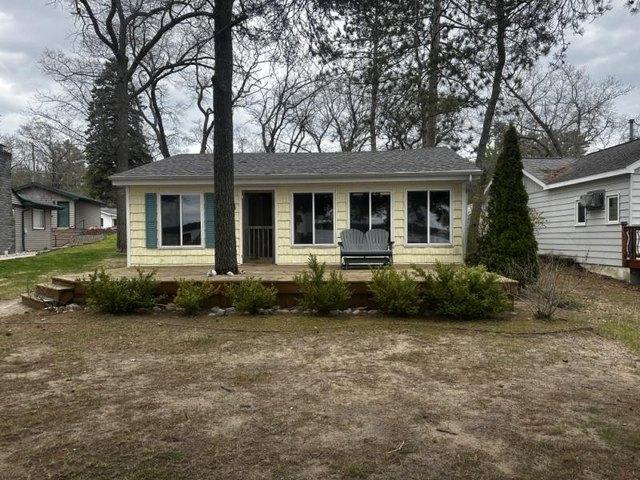 7227 Loud Dr, Oscoda, MI 48750