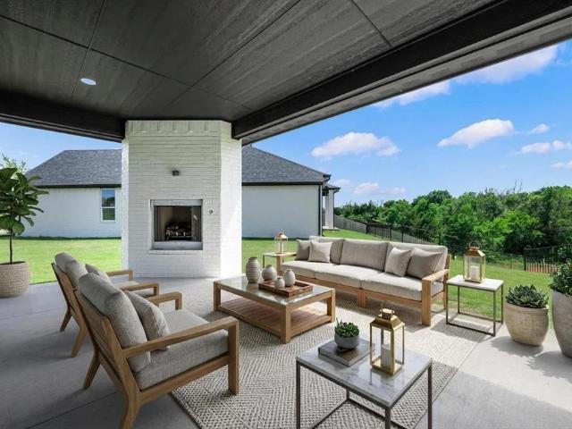 7228 NW 155th Street
