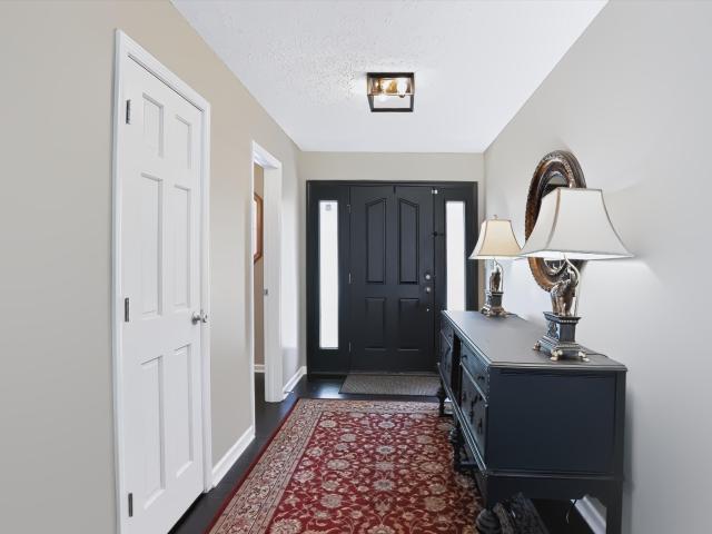 7228 Oak Cove Lane