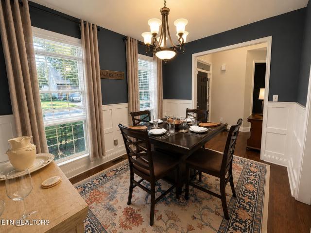 7228 Autumn View Lane