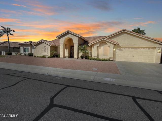7228 W Voltaire Ave, Peoria, AZ 85381