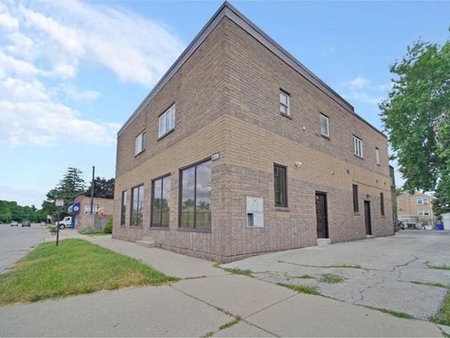 7228 39th St Ste 1E, Lyons, IL 60534