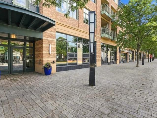 7220 W Bonfils Ln Unit 302, Denver, CO 80226