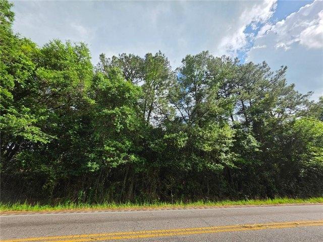 7221 Howells Ferry Rd, Mobile, AL 36618