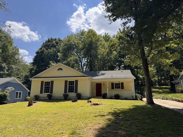 7221 Lea Wood Ln, Charlotte, NC 28227