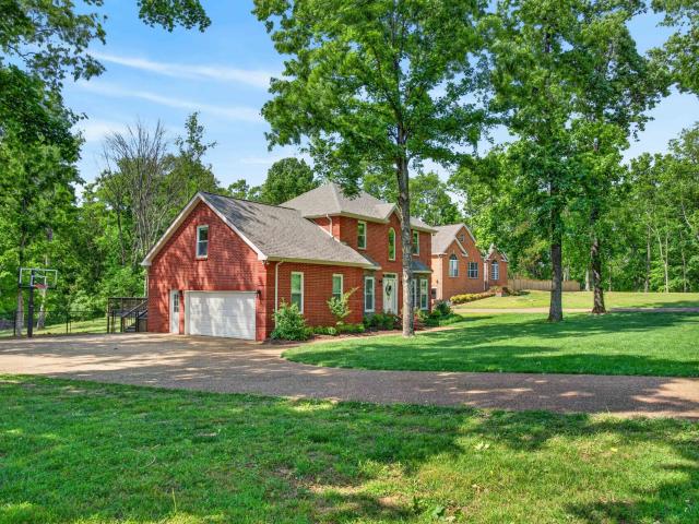 7221 Saundersville Rd