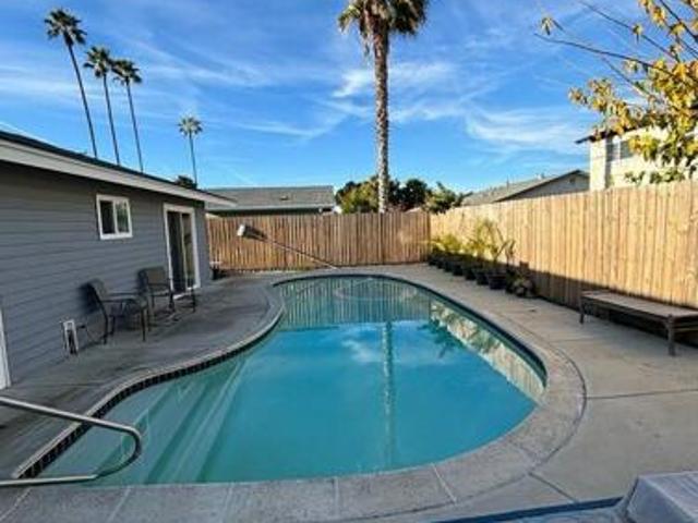 7221 Teasdale Ave, San Diego, CA 92122
