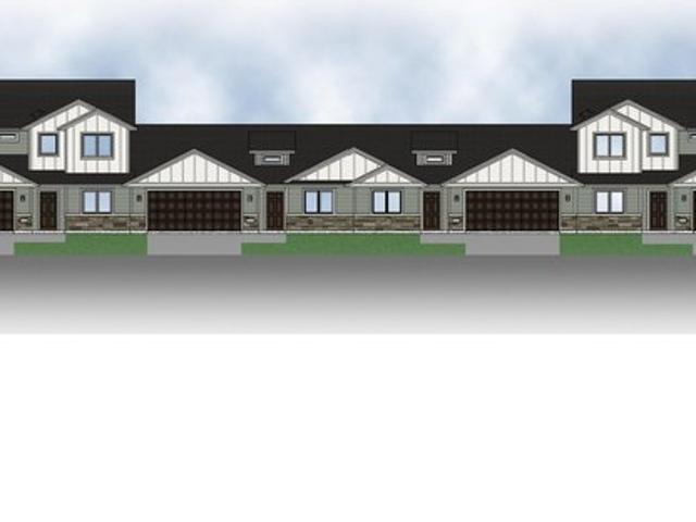 7222 E Waters Edge Pl, Sioux Falls, SD 57110