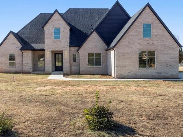 7222 Jordan Dr, Tuttle, OK 73089
