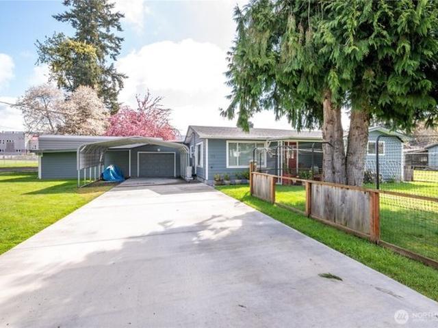 722 2nd Ave SW, Castle Rock, WA 98611
