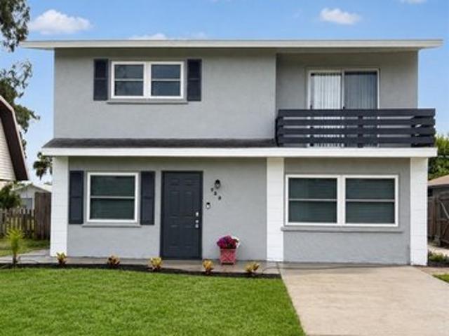 722 65th Ave E, Bradenton, FL 34203