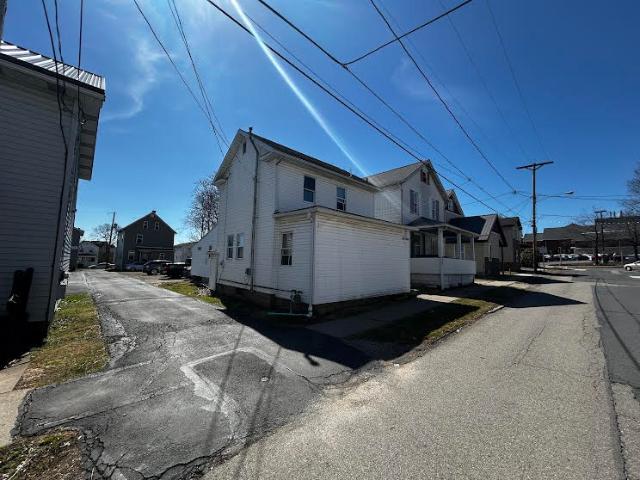 722, 726, 730, 734, 742 S South Street, Locust Street