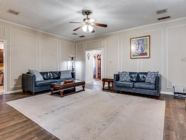 722 Corinthian Place