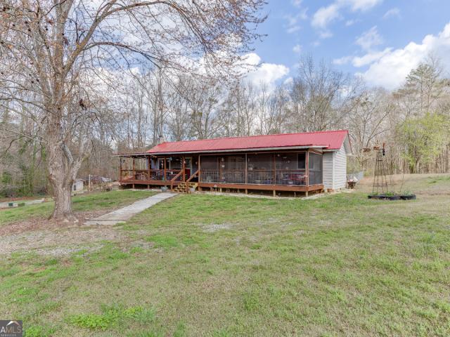 722 Charlie Morris Road
