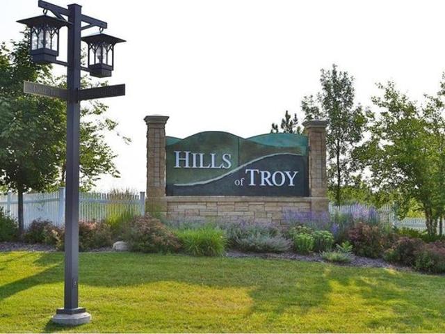 722 Crest Curv Lot 40, Hudson, WI 54016