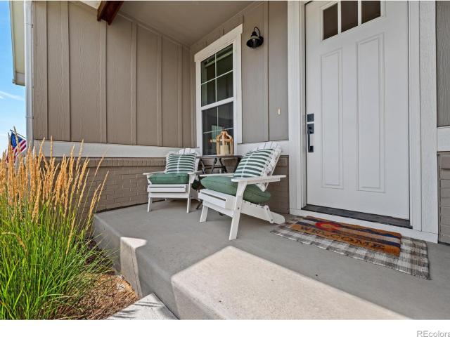 722 Crossbill Drive