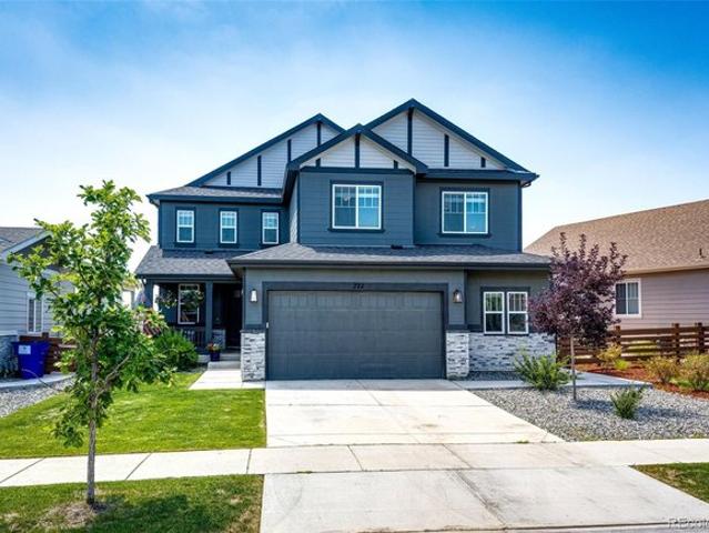 722 Alpine Ridge St, Erie, CO 80516