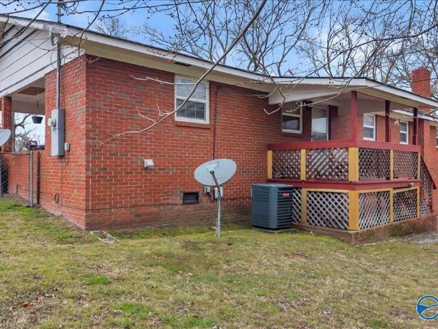 722 Brummel Ave