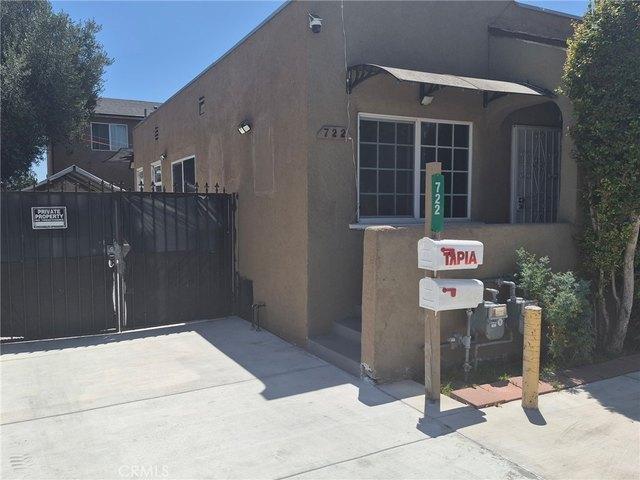 722 E 79th St, Los Angeles, CA 90001